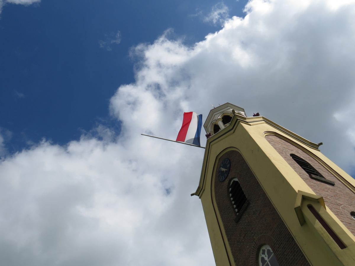 Vlag mag dag halfstok